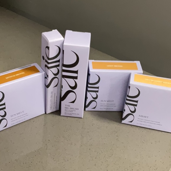 Saie | Makeup | Saie Beauty Set Of 45 Items Sun Melt And Airset And ...